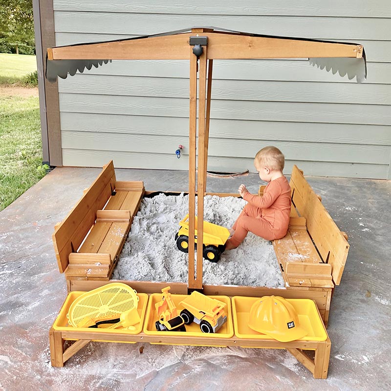 Aivituvin Children's Sandbox With Cover and Canopy